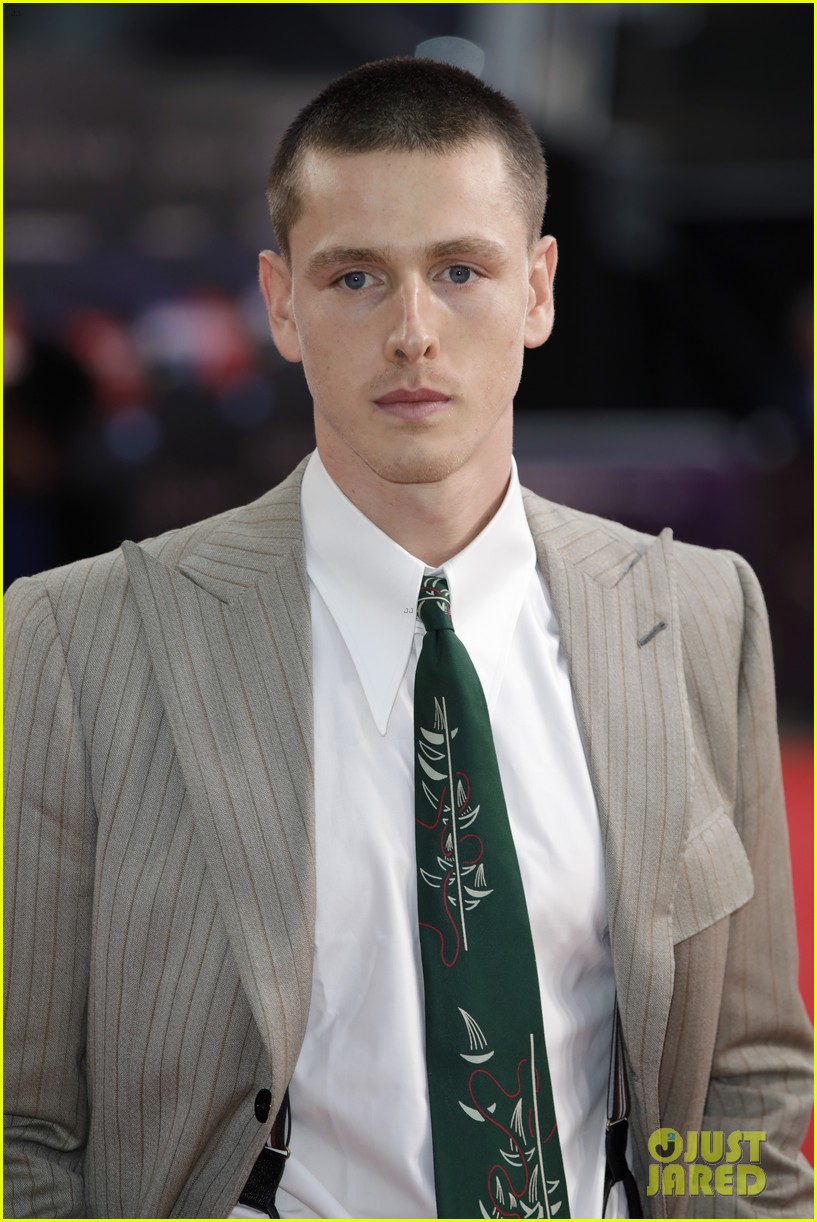 Honor Swinton Byrne Rocks A Shiny Trench Look For 'The Souvenir: Part ...