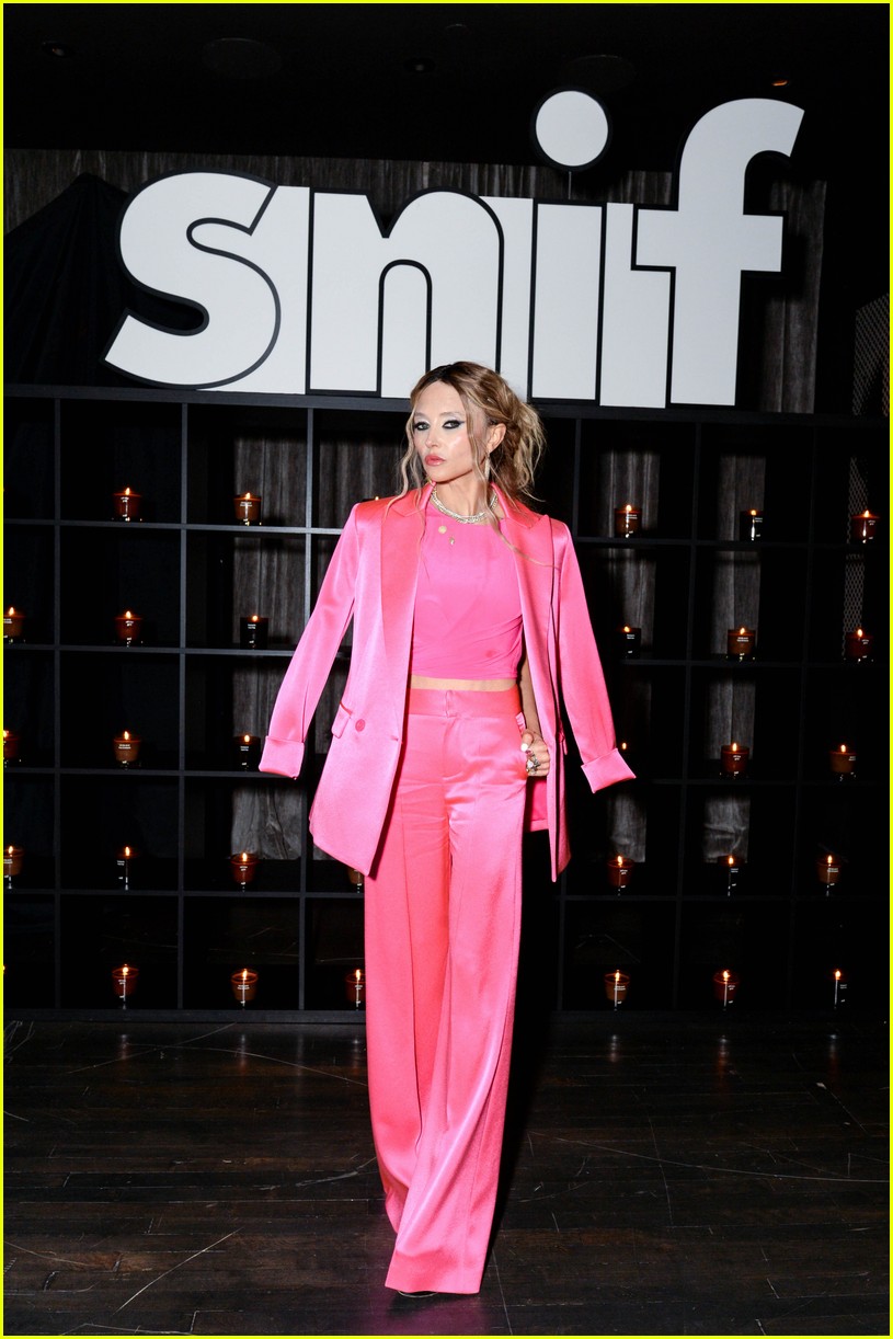 Simon Huck Supports Hubby-to-Be Phil Riportella at Snif Launch Event ...