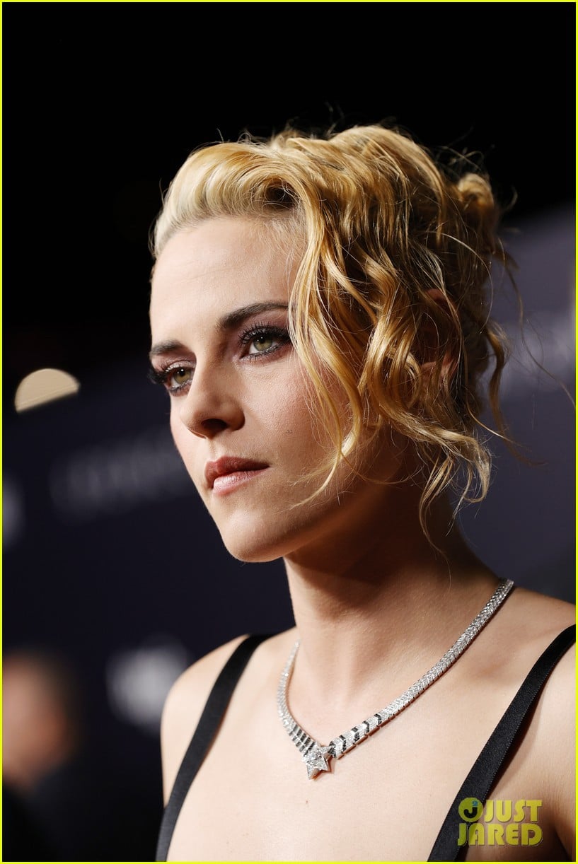 Kristen Stewart Says 'Spencer' Was 'Led With Love & Curiosity' About ...