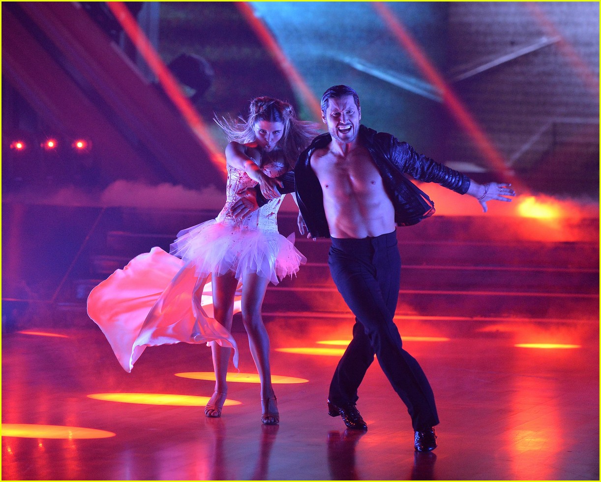 Olivia Jade Channels 'The Purge' on 'Dancing with the Stars' - Watch ...