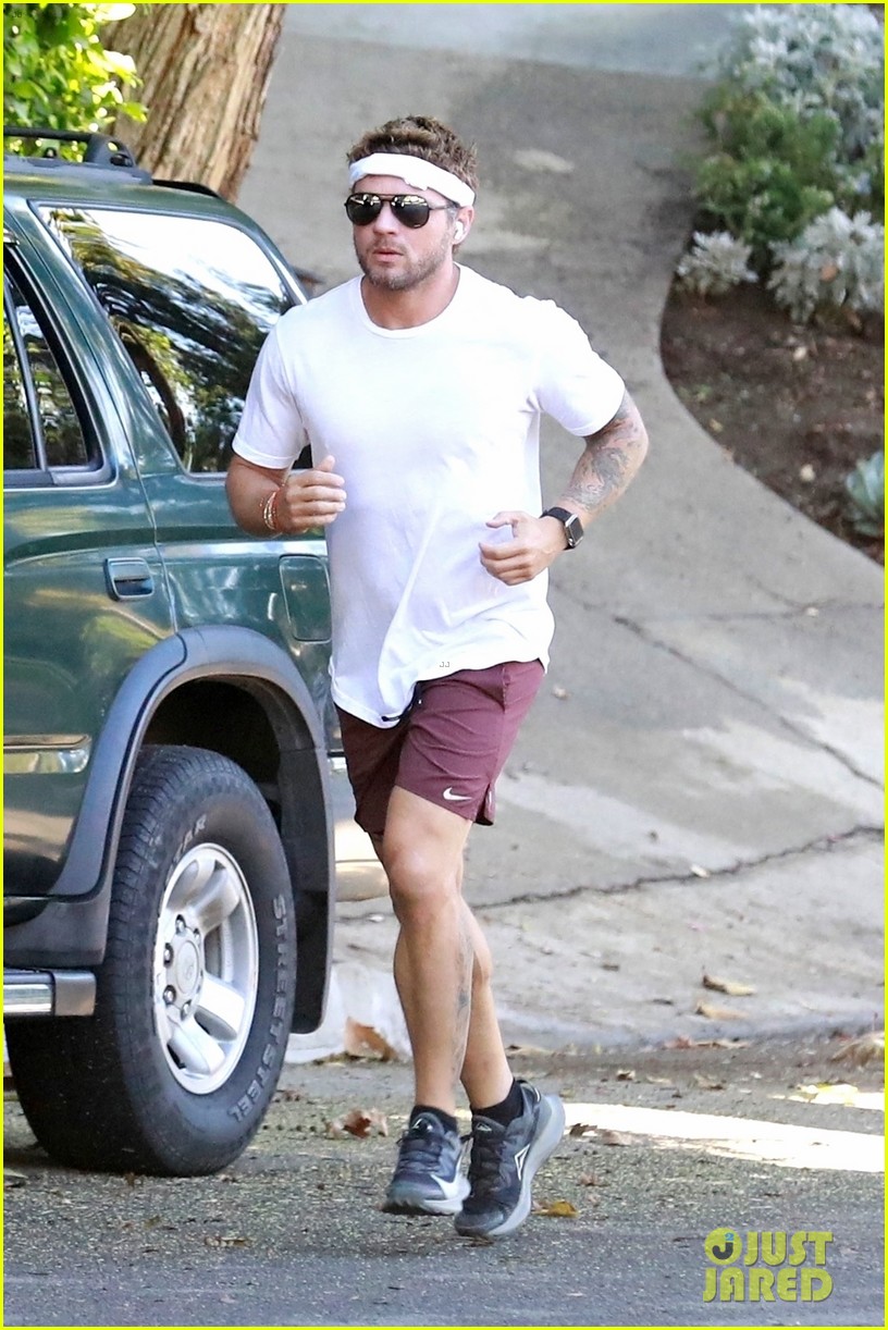 Ryan Phillippe Is Showing Off His Ripped Body at 47 in New Shirtless ...