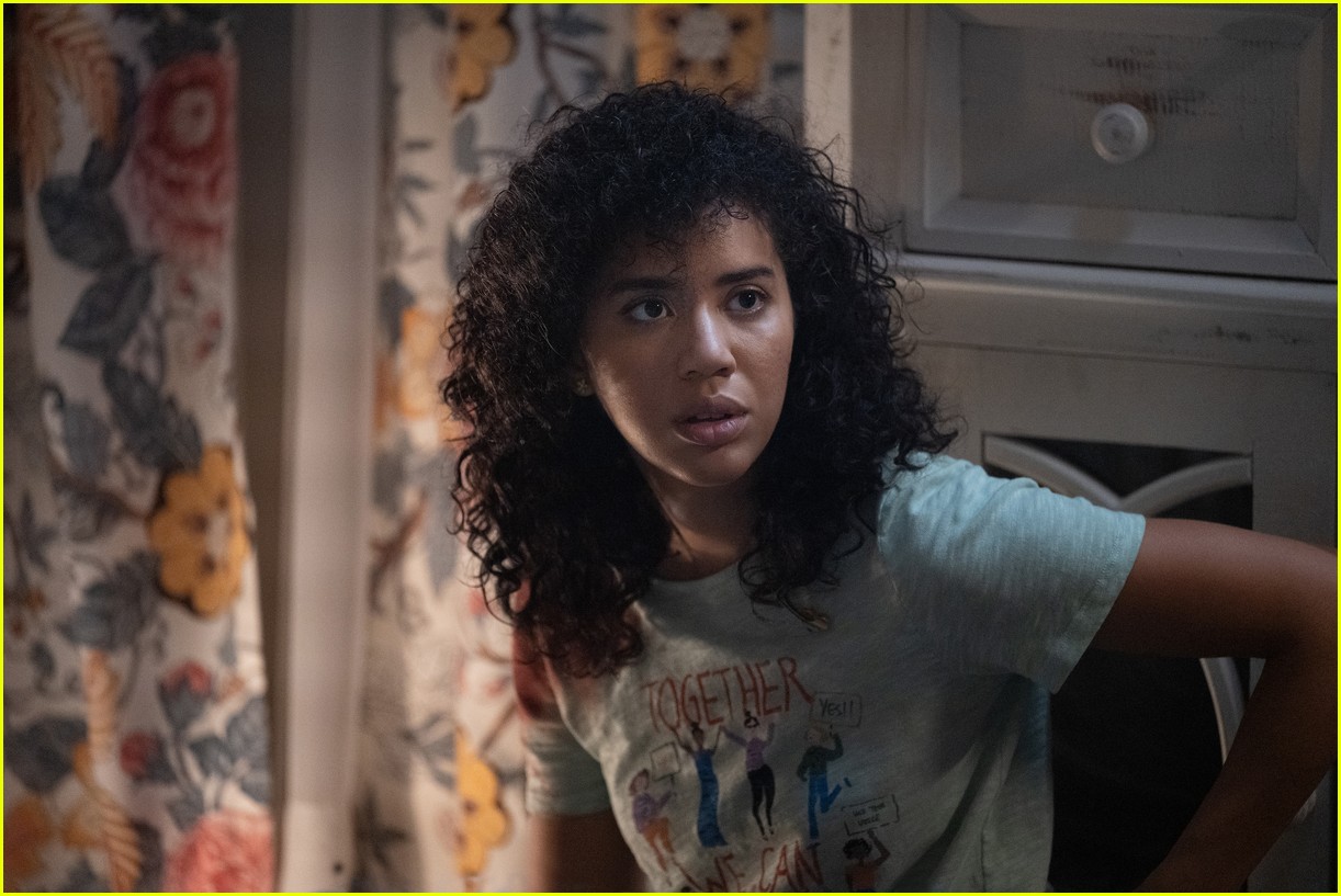 'Scream' Trailer Brings Back Original Cast, Teases a Bloody Fifth ...