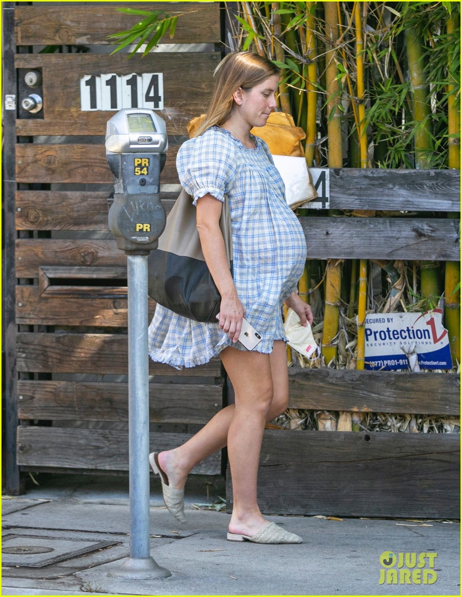 Jared Leto Girlfriend Pregnant