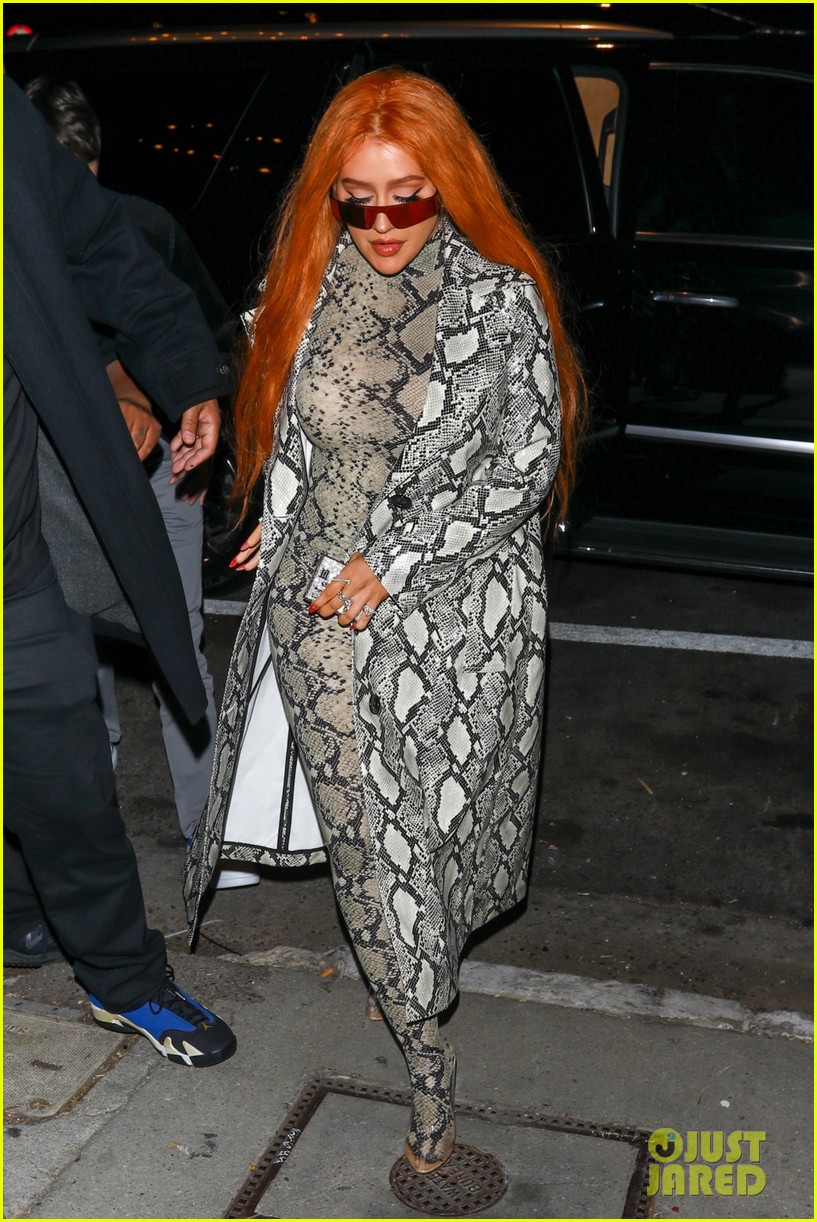 Christina Aguilera Celebrates the Release of New Single 'Pa Mis ...