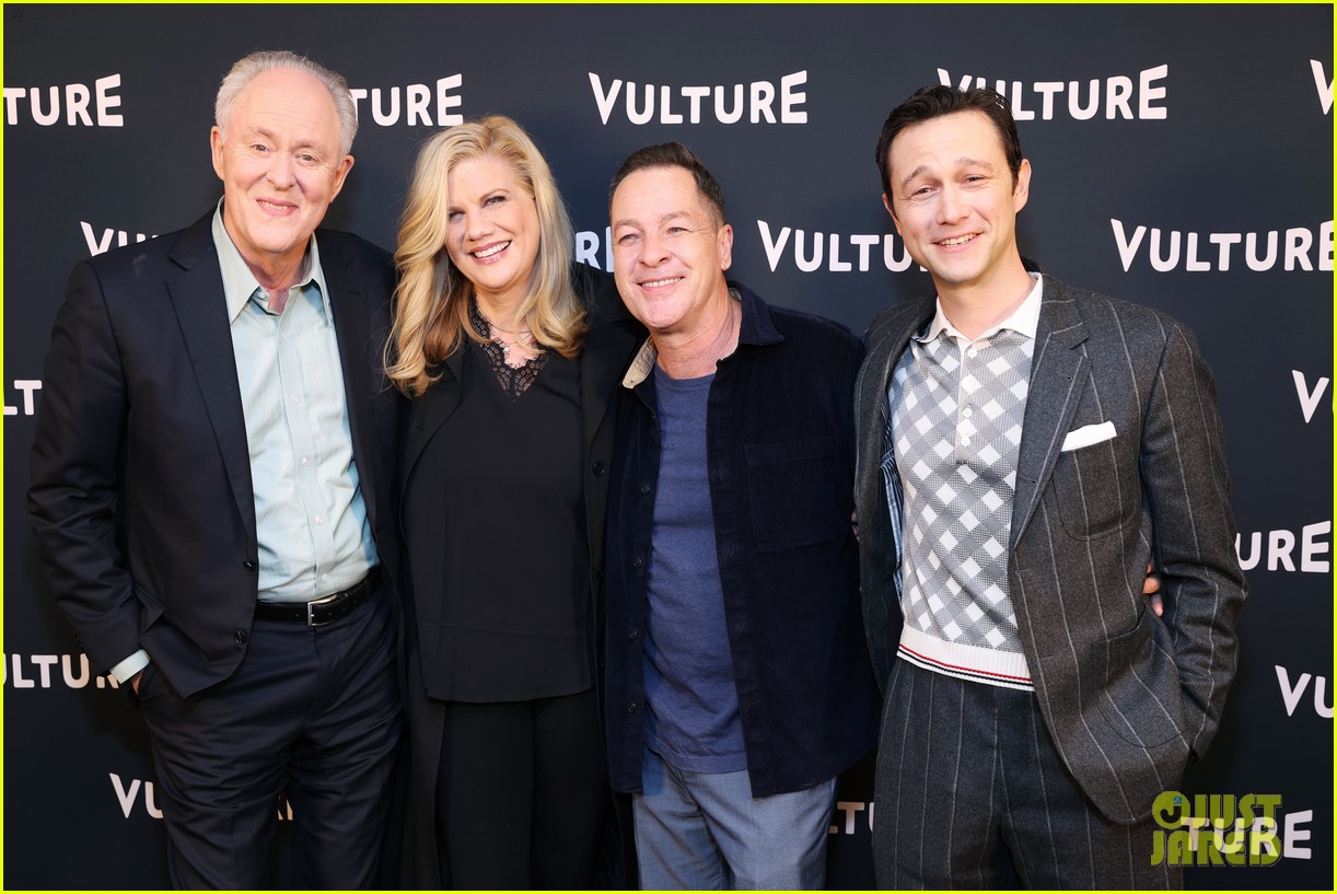 Joseph Gordon-Levitt Reunites With '3rd Rock From The Sun' Cast For ...