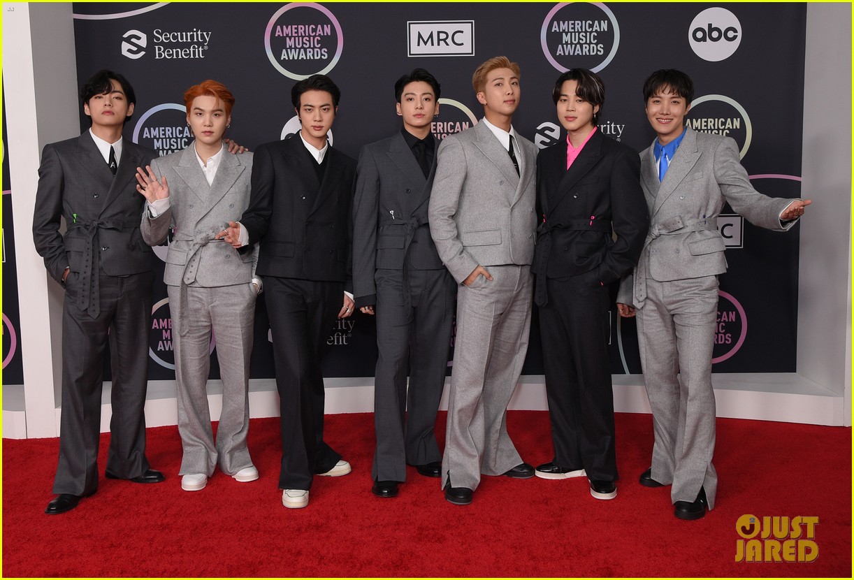BTS Met Another Boy Band on the AMAs 2021 Red Carpet!: Photo 4665120 ...