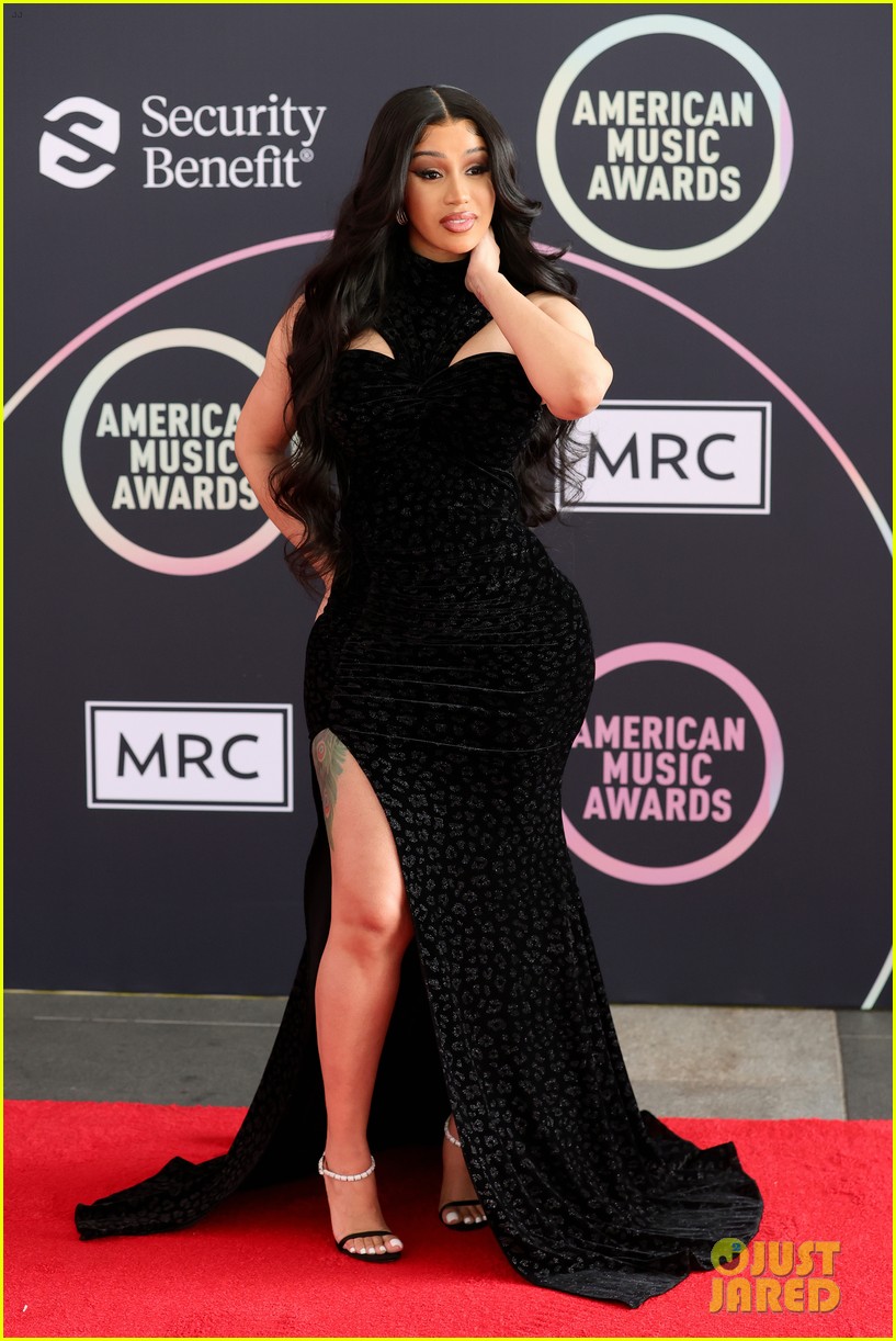 Cardi B Rolls Out The 2021 AMAs Red Carpet Ahead of The Show This ...
