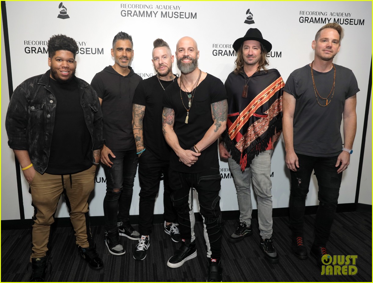 Chris Daughtry Postpones Upcoming Shows Following Sudden Death of ...