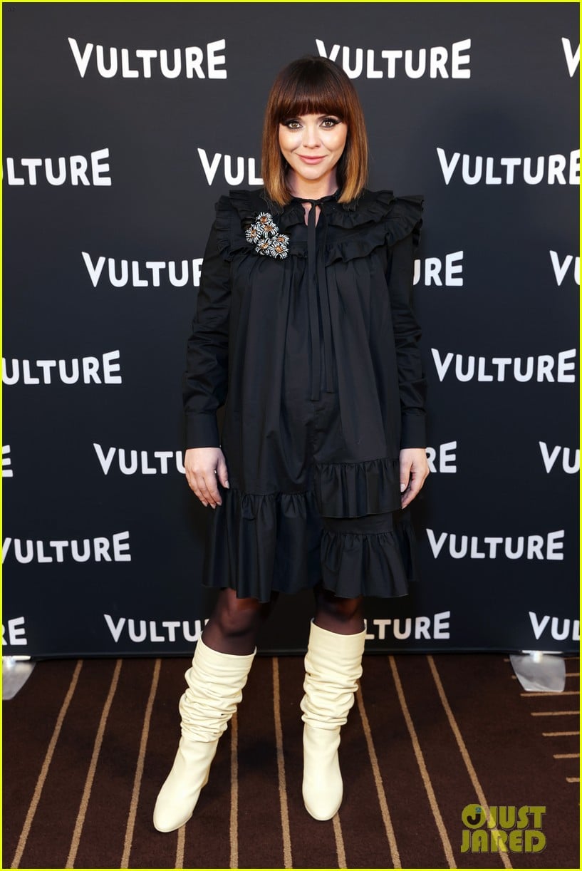 Christina Ricci, Elle Fanning & Issa Rae Hit Up The Vulture Film ...