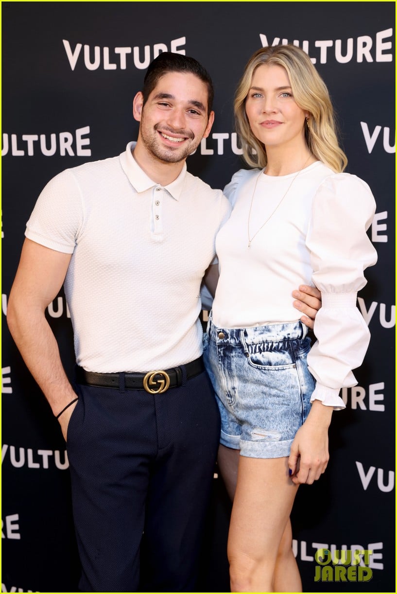 Christina Ricci, Elle Fanning & Issa Rae Hit Up The Vulture Film ...