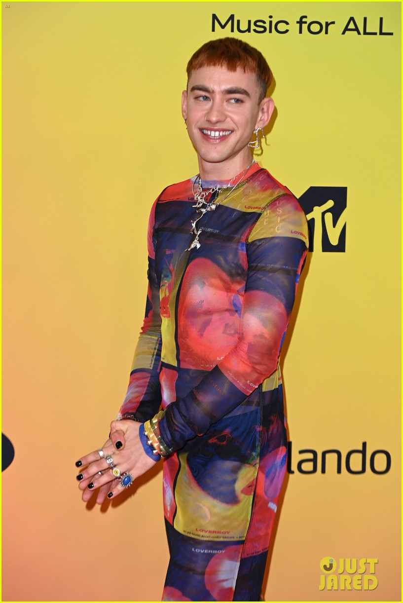 Kim Petras, Olly Alexander, Maneskin & More Hit the Red Carpet at MTV ...