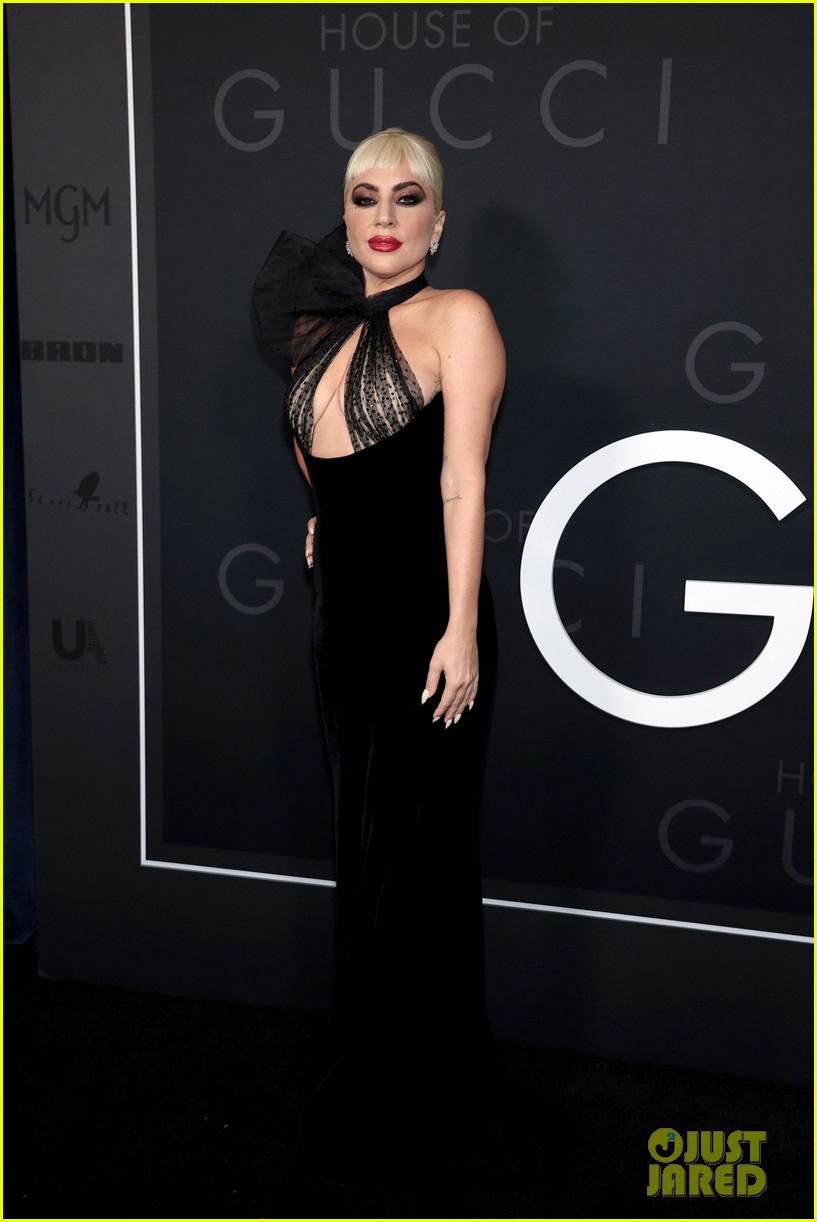 Lady Gaga & Jared Leto Dress To Impress at 'House of Gucci' NYC ...