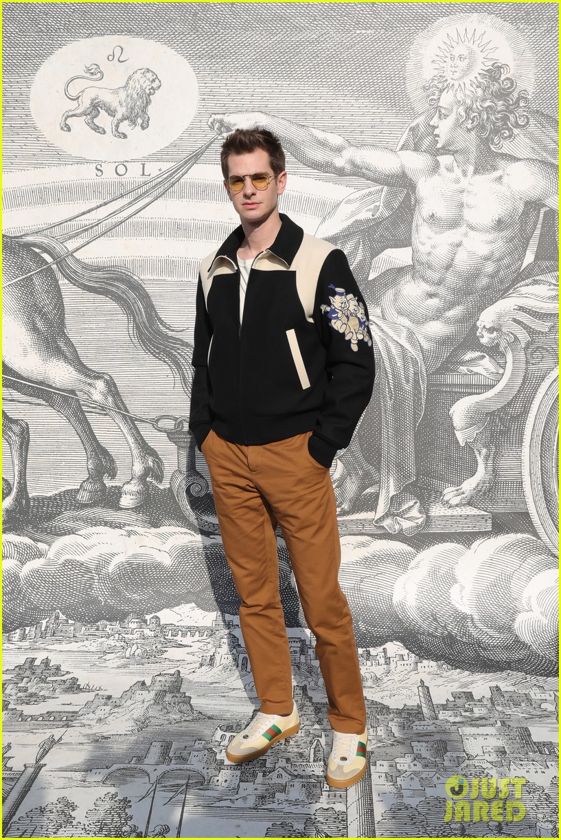 Andrew Garfield Talks About Monogamy, Lack of Social Media, & Why He ...