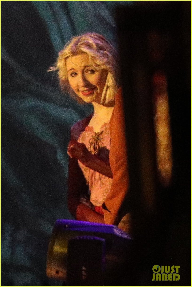 First 'Hocus Pocus 2' Set Photos Emerge, Show the Sanderson Sisters ...