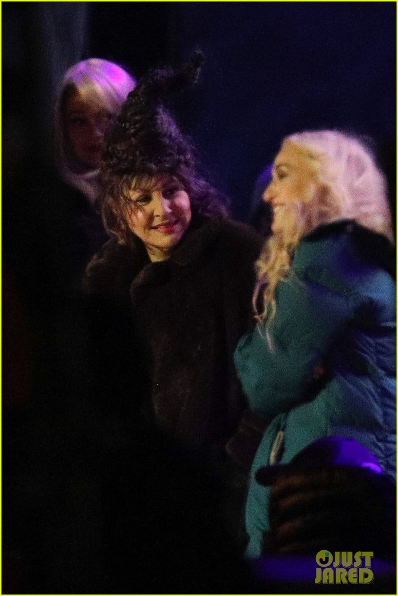 First 'Hocus Pocus 2' Set Photos Emerge, Show the Sanderson Sisters ...