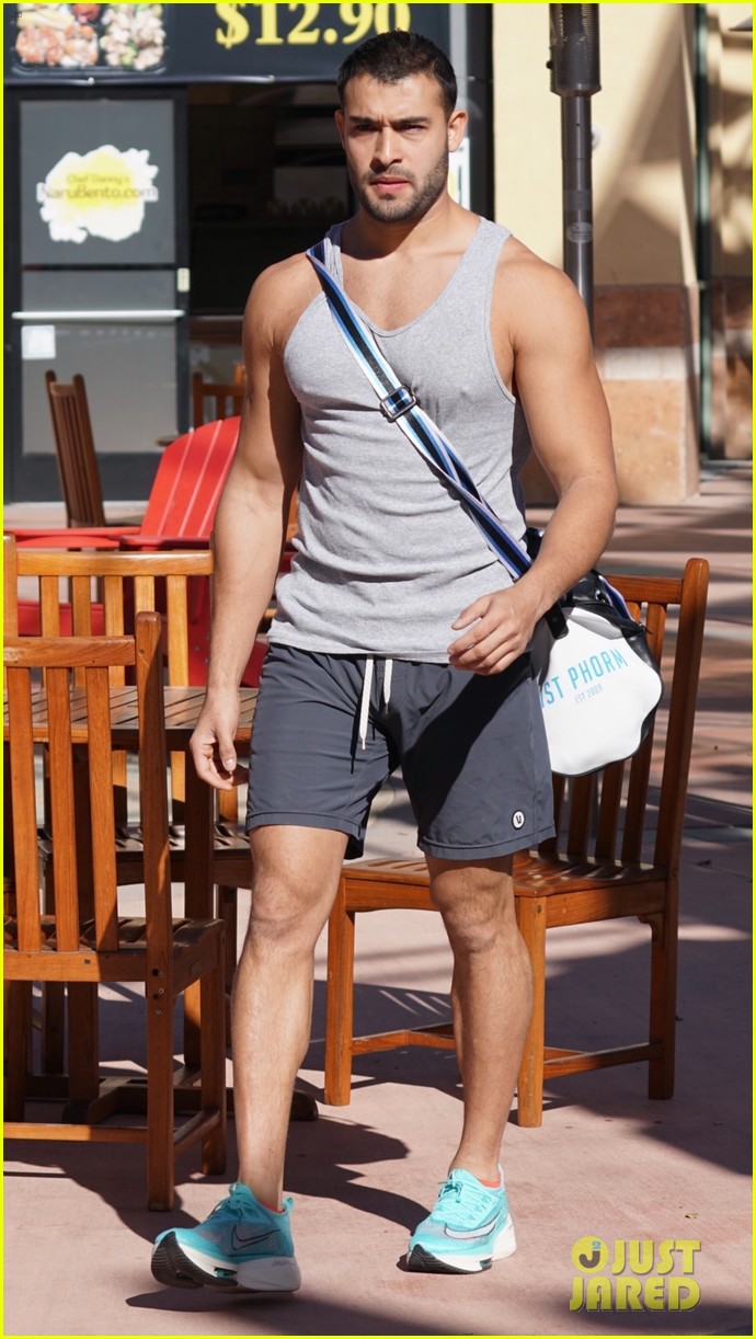 Sam Asghari Shows Off His Muscles While Arriving at the Gym: Photo ...