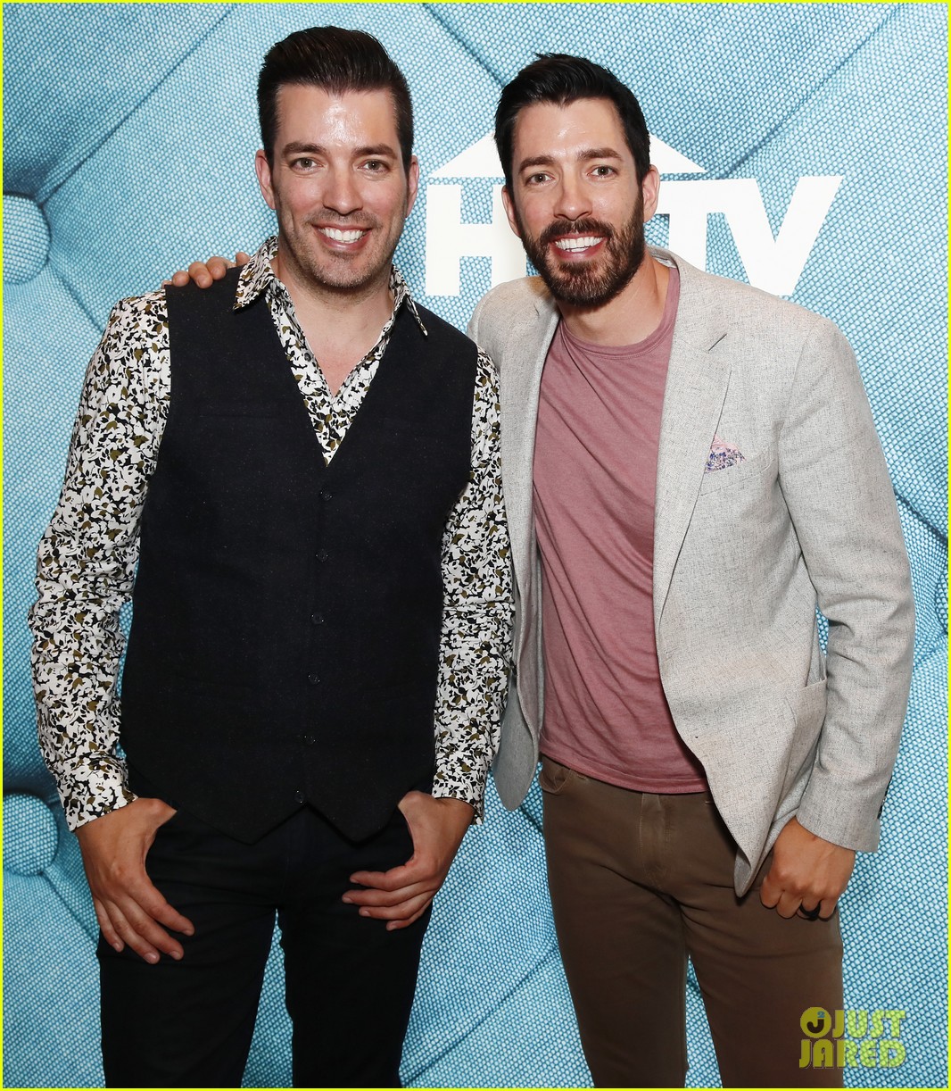 Jonathan & Drew Scott's 'Brother Vs. Brother' For An 8th Season!: Photo ...