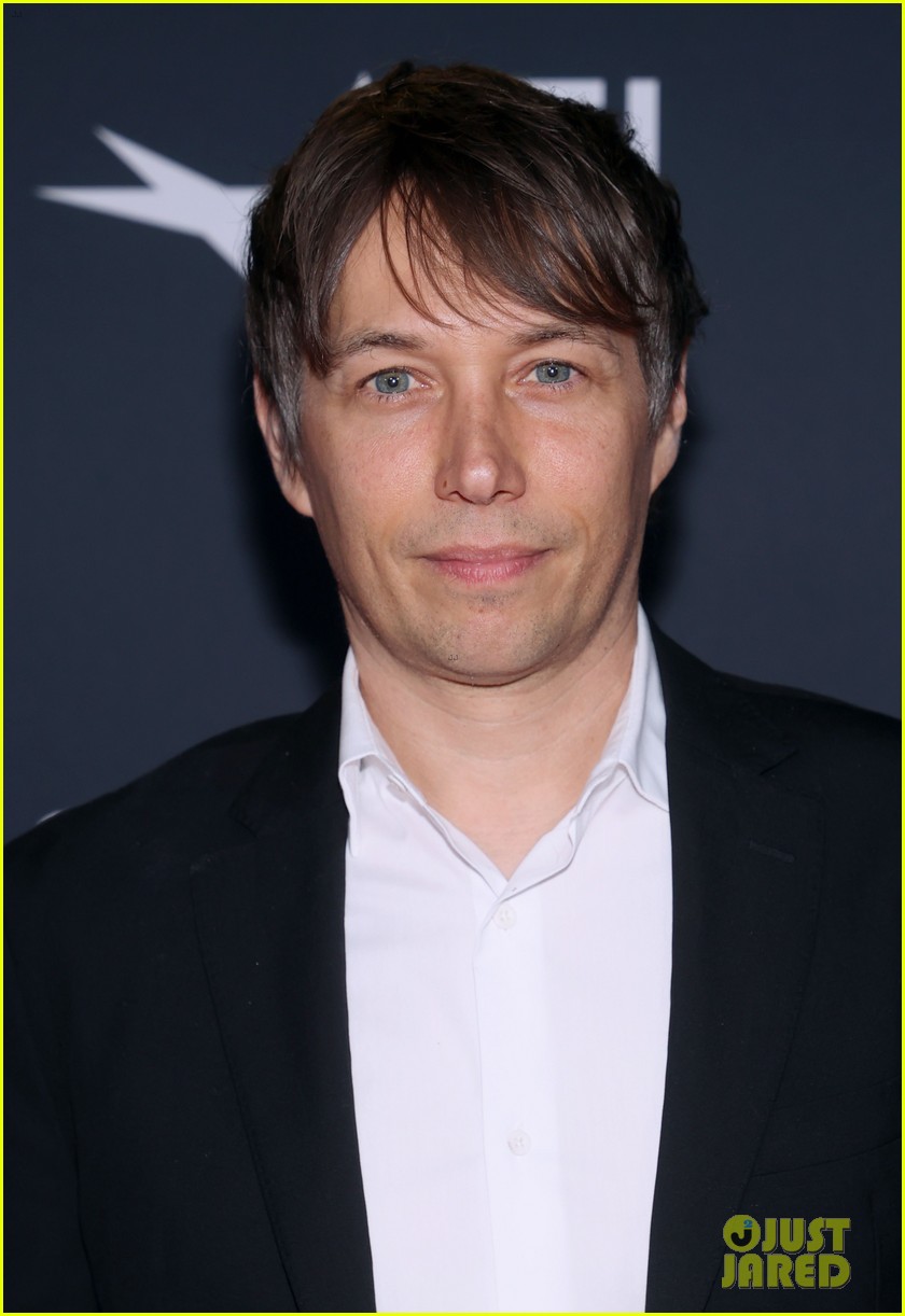 Simon Rex, Bree Elrod & Suzanna Son Step Out for the Premiere of 'Red ...