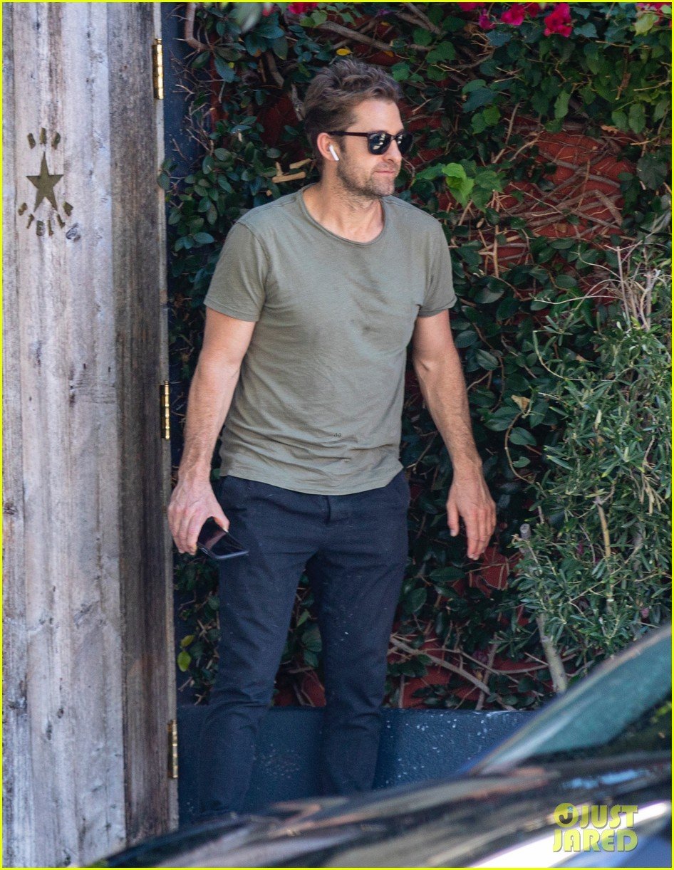 New Dad Scott Speedman Spotted Running Errands in L.A. : Photo 4658558 ...