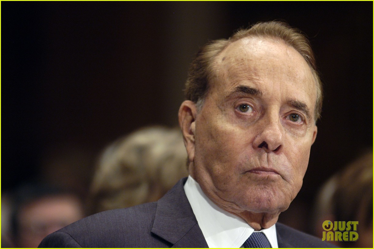 Bob Dole Dead - Republican Presidential Nominee & Senator Dies at 98 ...