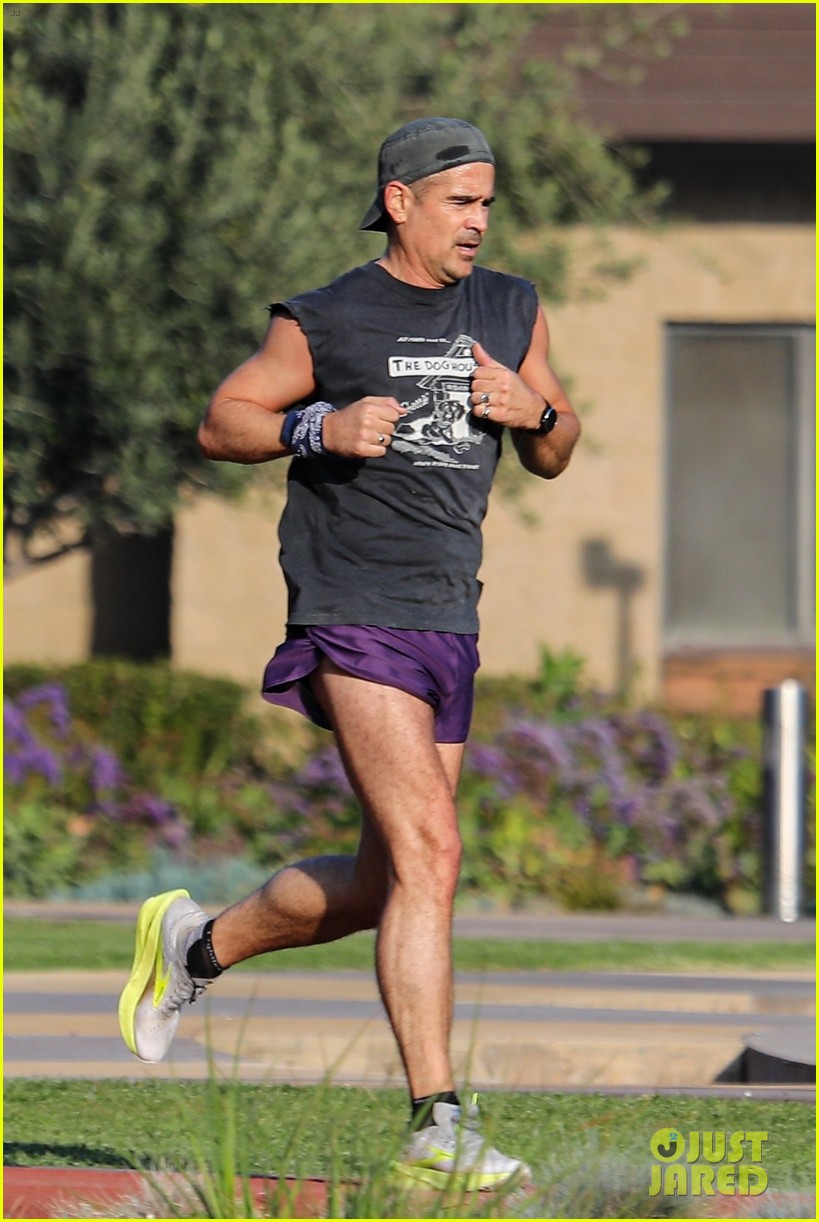 Photo: colin farrell shirtless jogging photos 38 | Photo 4673314 | Just ...