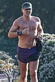 Colin Farrell Runs Laps Shirtless for His Sunday Workout!: Photo ...