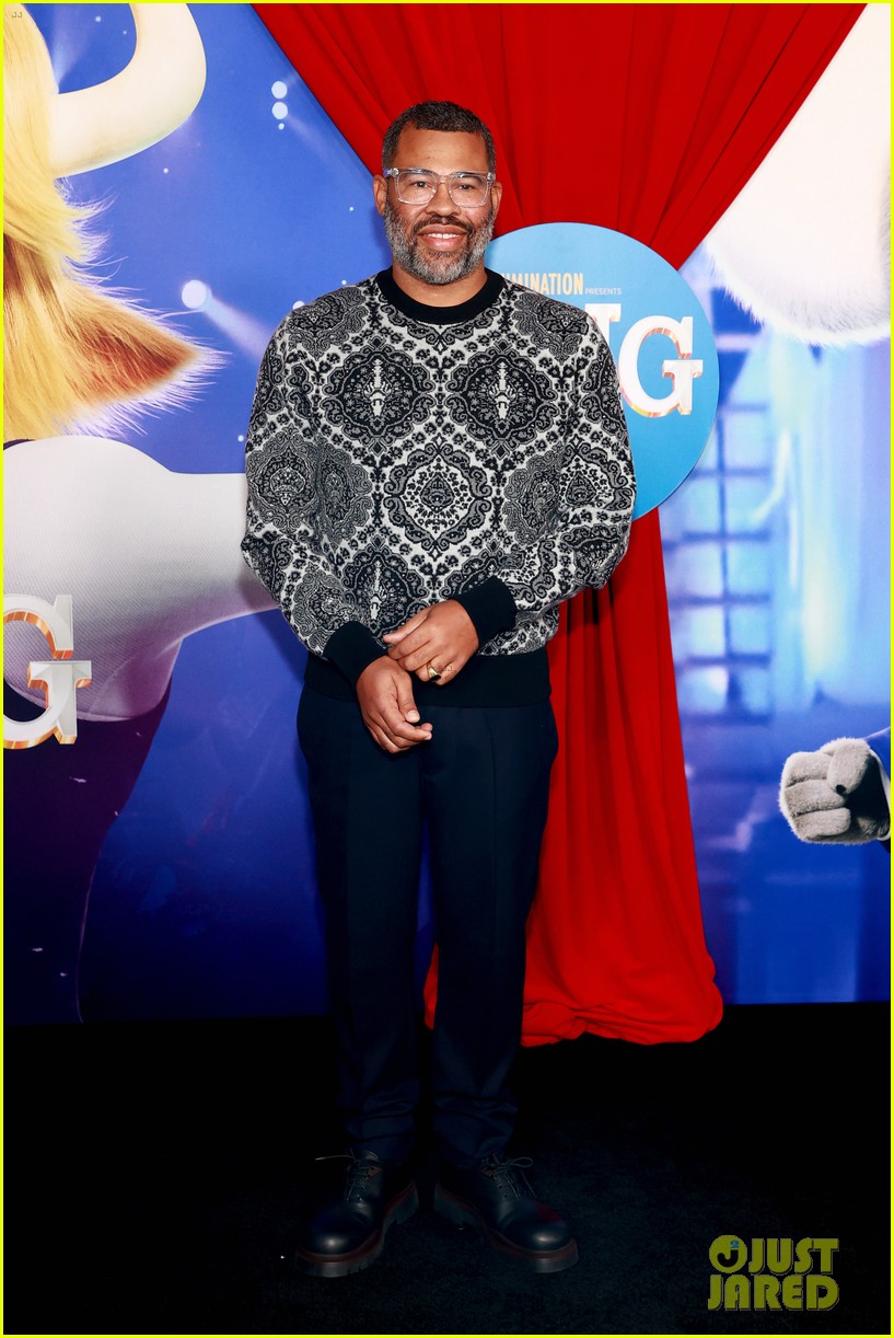 Matthew McConaughey is Joined by Wife Camila Alves at 'Sing 2' Premiere ...