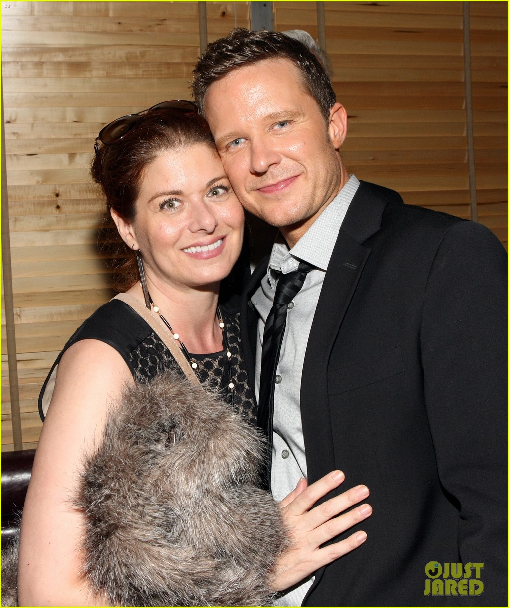 Debra Messing Mourns the Death of Lori Davis, the Ex-Wife of Her Former ...
