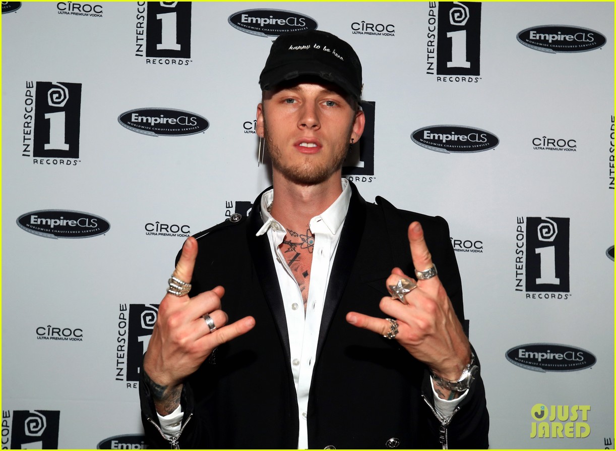 Photo: machine gun kelly using real name 07 | Photo 4677318 | Just Jared