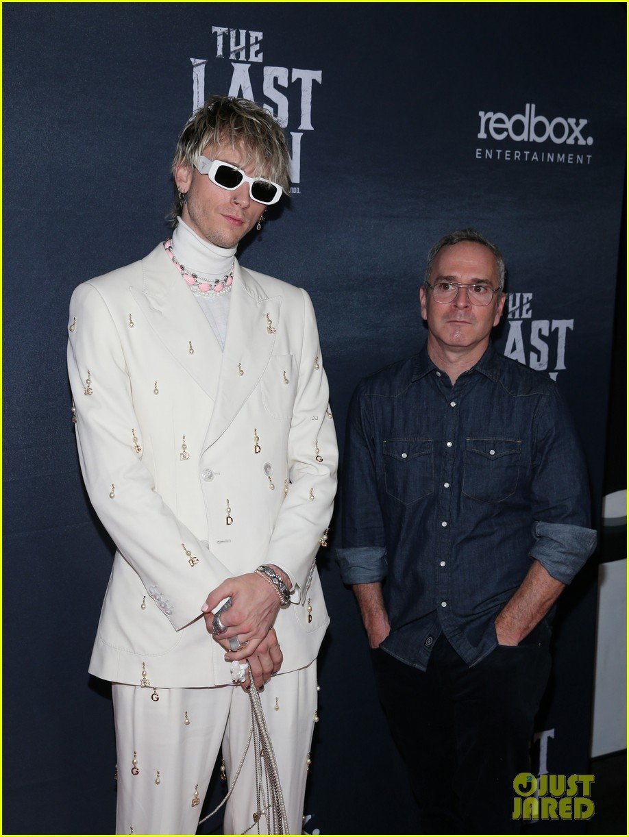Photo: machine gun kelly joined by casie at the last son premiere 15 ...