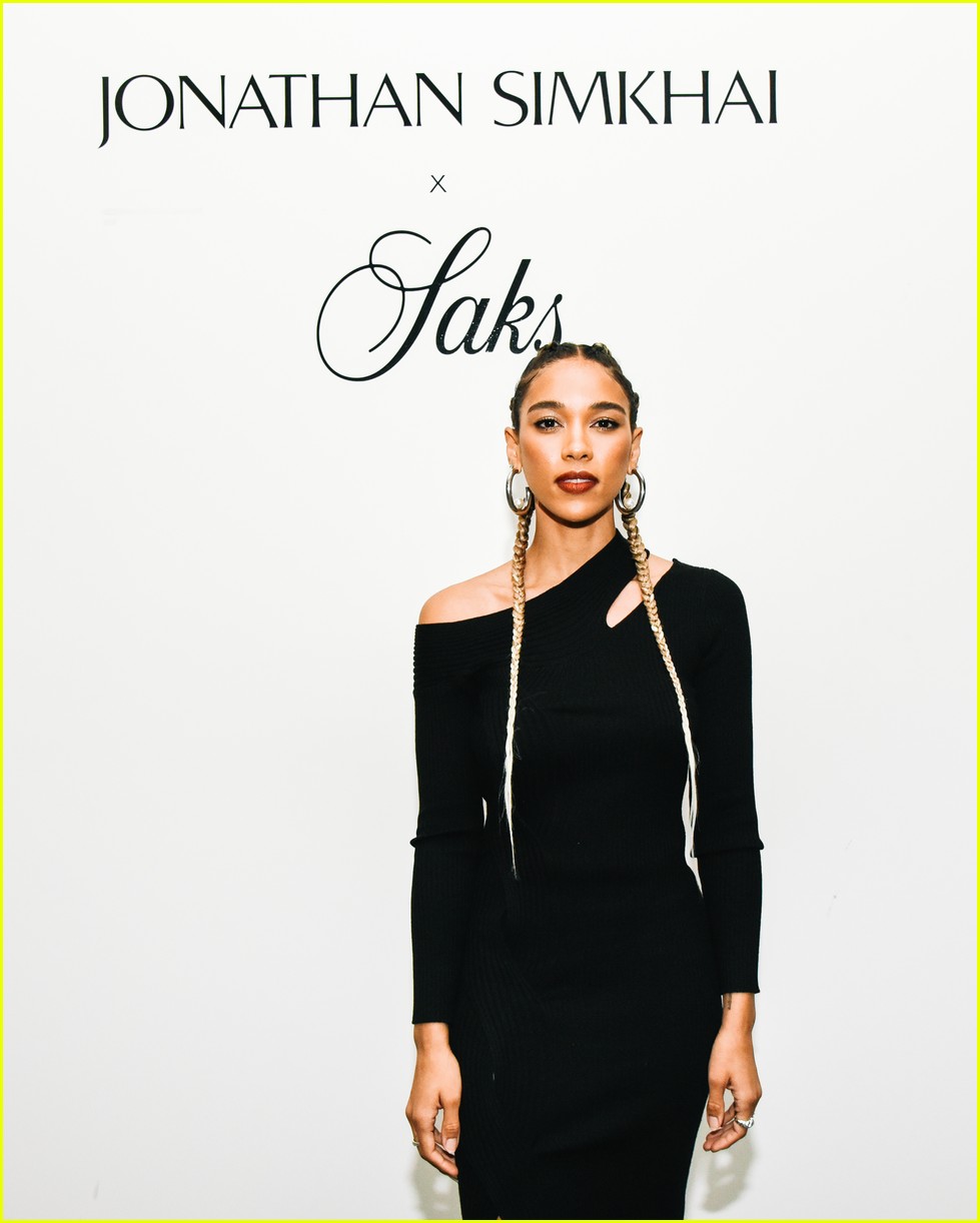 Sydney Sweeney & Alexandra Shipp Help Jonathan Simkhai Celebrate His ...