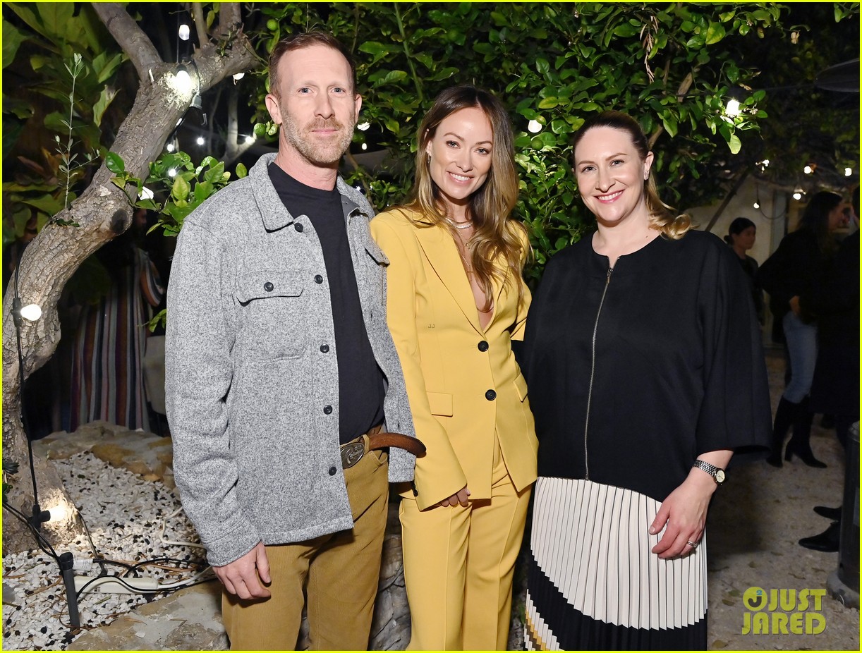 Olivia Wilde Looks So Chic in Her Yellow Suit at an Audi Dinner: Photo ...