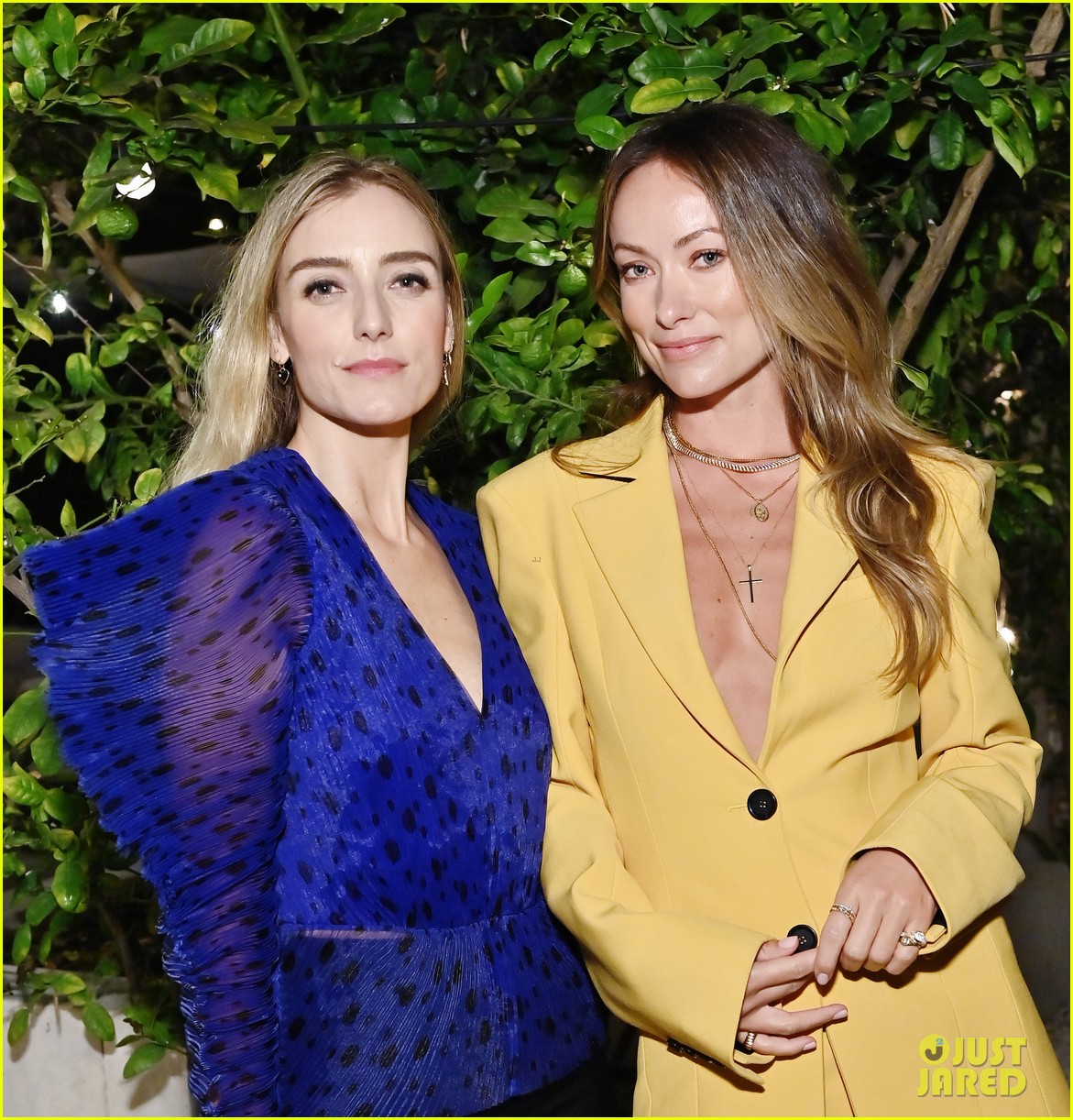 Olivia Wilde Looks So Chic in Her Yellow Suit at an Audi Dinner: Photo ...