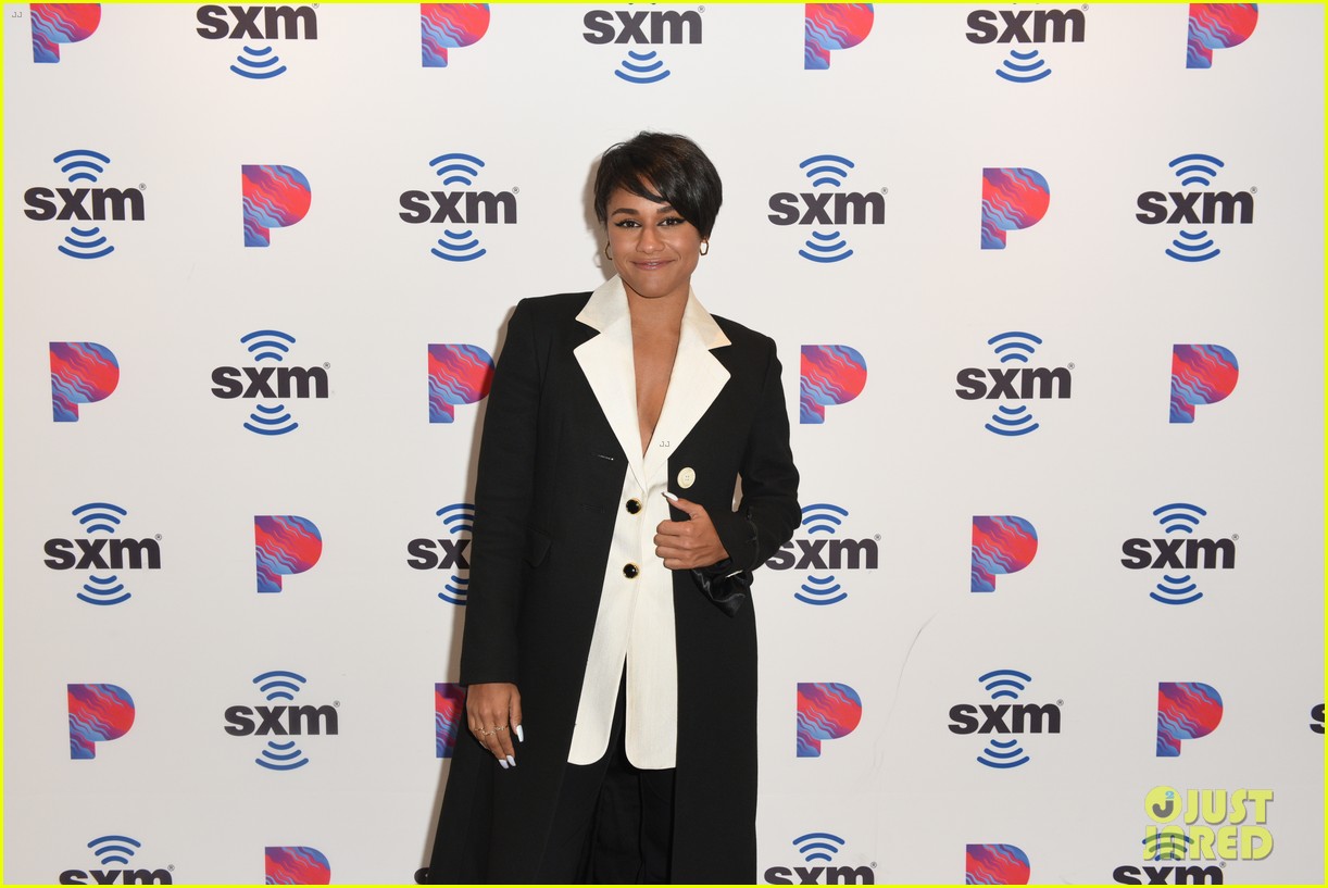 Ansel Elgort, Rachel Zegler & More Promote 'West Side Story' During ...