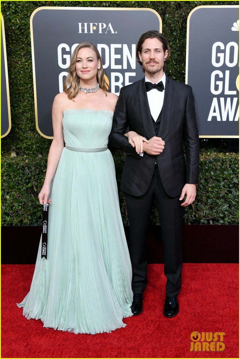 The Handmaid's Tale's Yvonne Strahovski Welcomes Second Child with ...