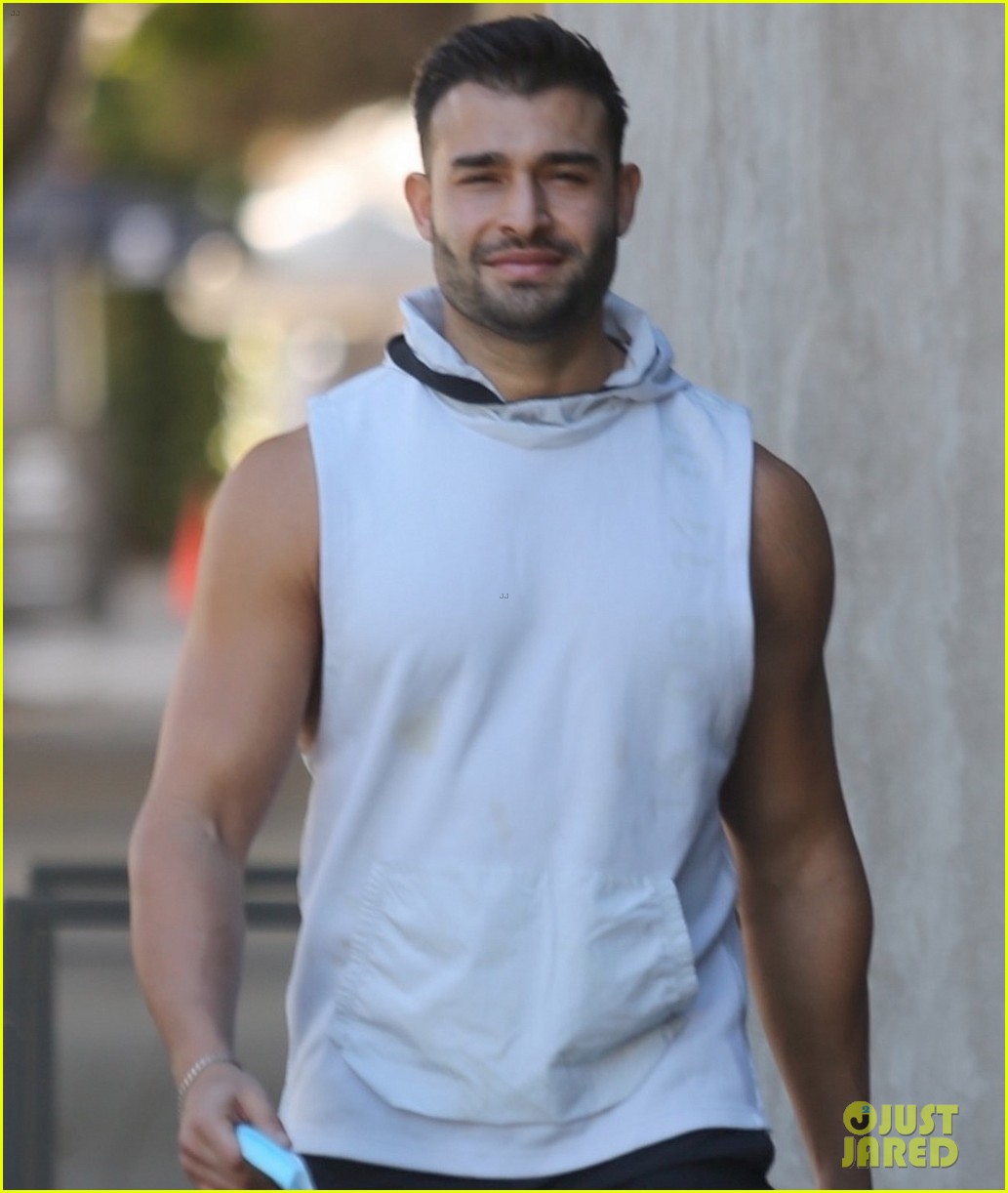 Sam Asghari is All Smiles Following Afternoon Workout: Photo 4696804 ...