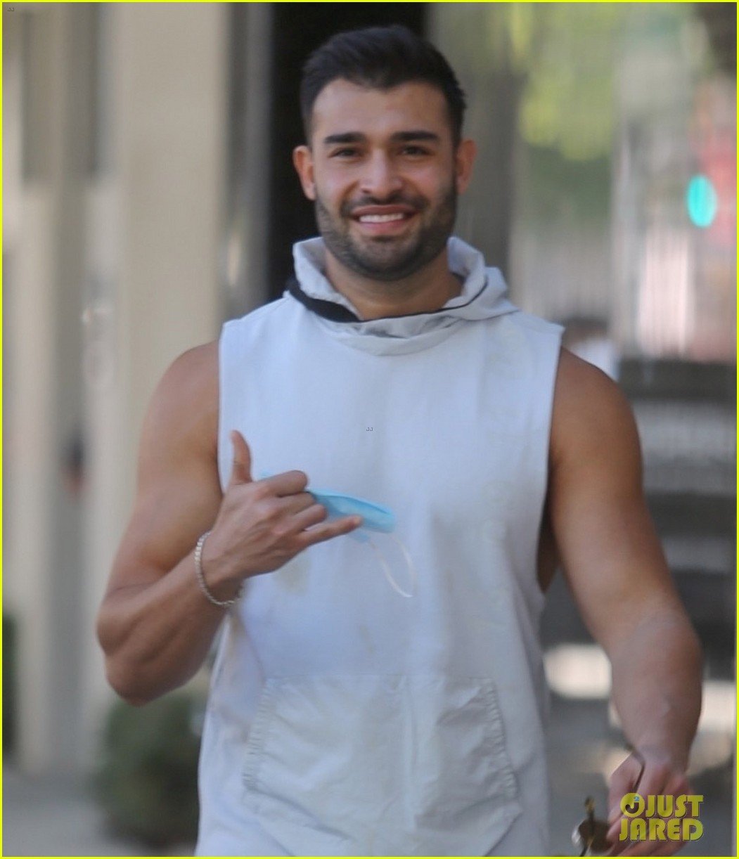 Sam Asghari is All Smiles Following Afternoon Workout: Photo 4696806 ...