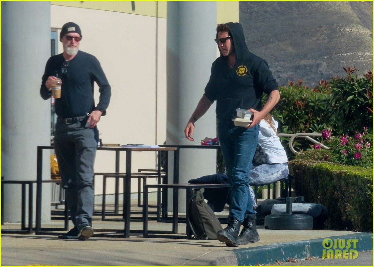 Jon Bernthal Spotted at Lunch with a Friend, Plus Find Out Why He ...