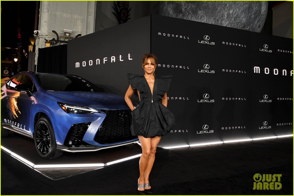 Halle Berry & Patrick Wilson Walk Red Carpet for 'Moonfall' L.A ...