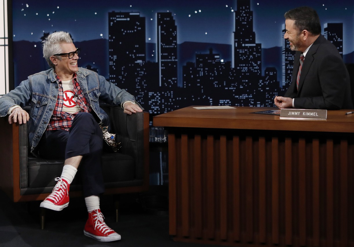 Johnny Knoxville Opens Up About 'Jackass Forever' Stunts & Injuries ...