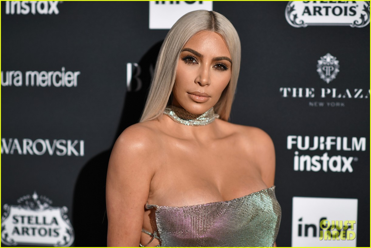 Kim Kardashian's New Net Worth Revealed After Skims Valuation Doubles: Photo 4696188 | Kim ...