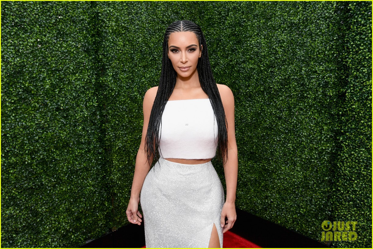 Kim Kardashian's New Net Worth Revealed After Skims Valuation Doubles: Photo 4696190 | Kim ...