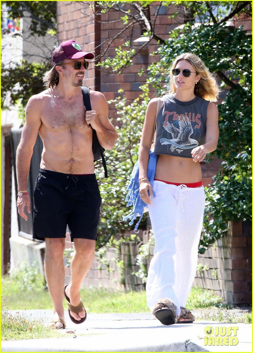 Sean Penn's Ex Leila George Enjoys a Beach Day in Australia with Actor ...