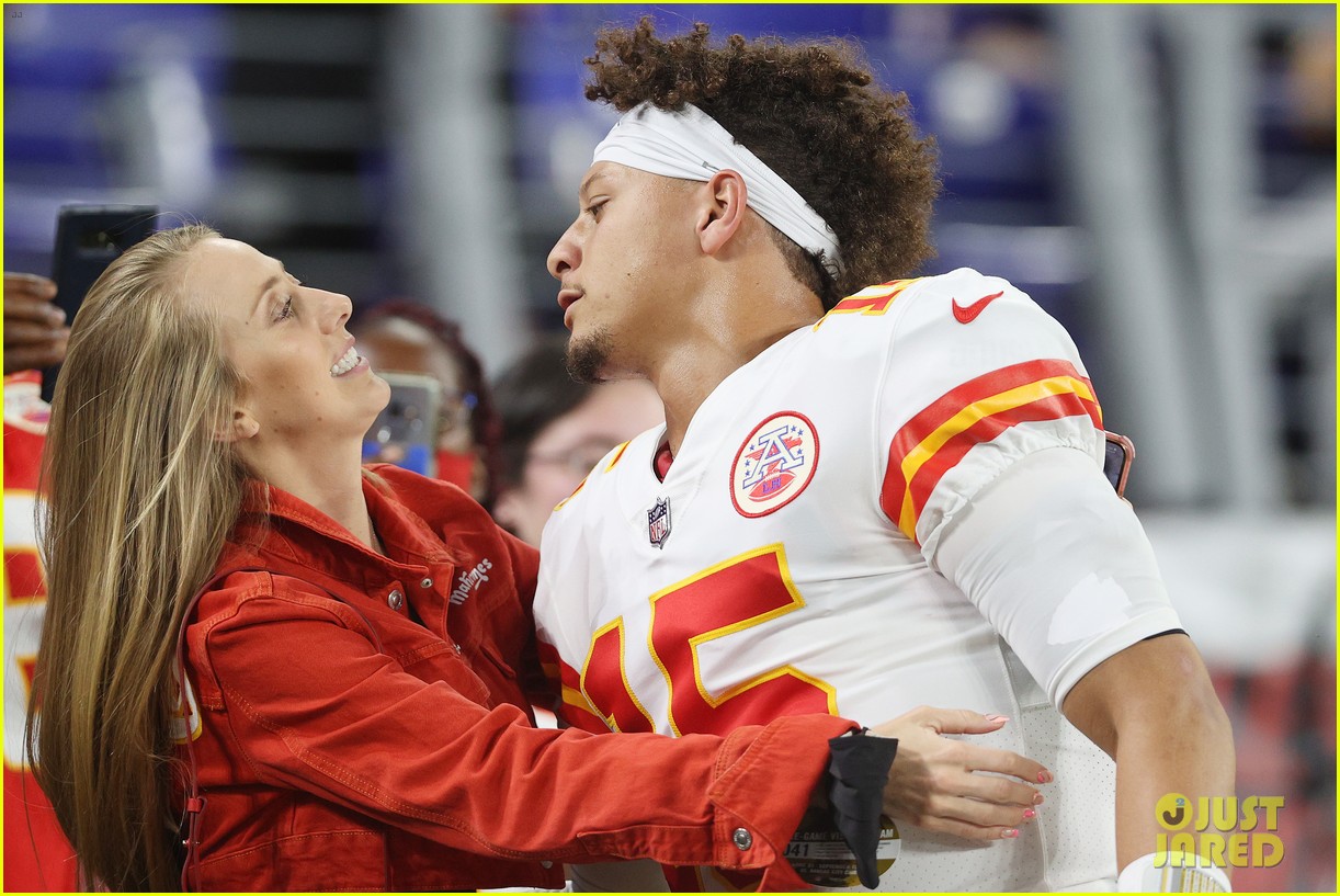 Patrick Mahomes & Fiancee Brittany Matthews' Wedding Date Is Coming Up ...