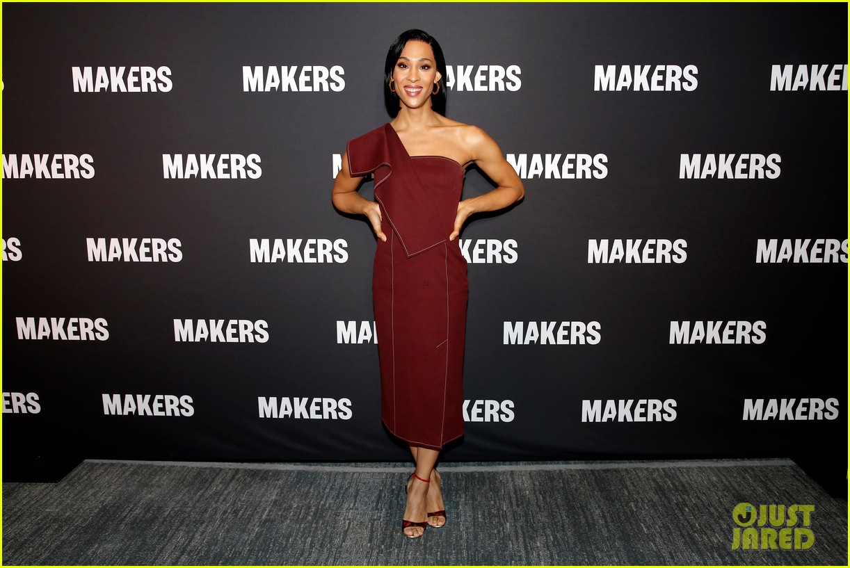 MJ Rodriguez Makes History as First Trans Woman to Win Golden Globe ...