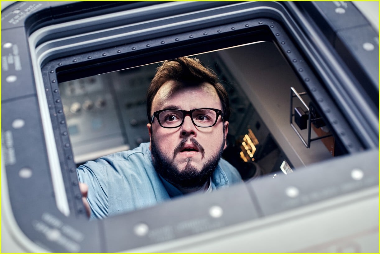 Halle Berry's 'Moonfall' Movie Gets Official Trailer - Watch Now ...