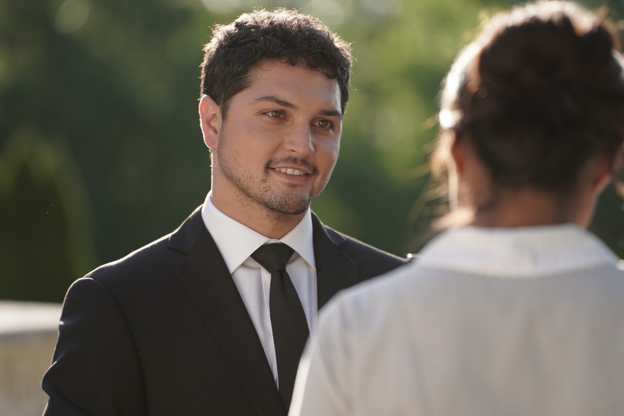 'Promised Land' Premieres on ABC Tonight - Meet The Full Cast Now ...