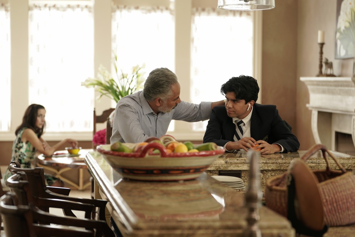 'Promised Land' Premieres on ABC Tonight - Meet The Full Cast Now ...