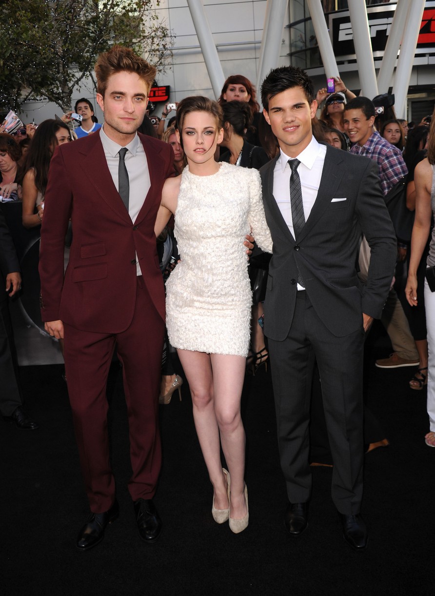 The Original 'Twilight' Script Looked Much Different From The Movie ...