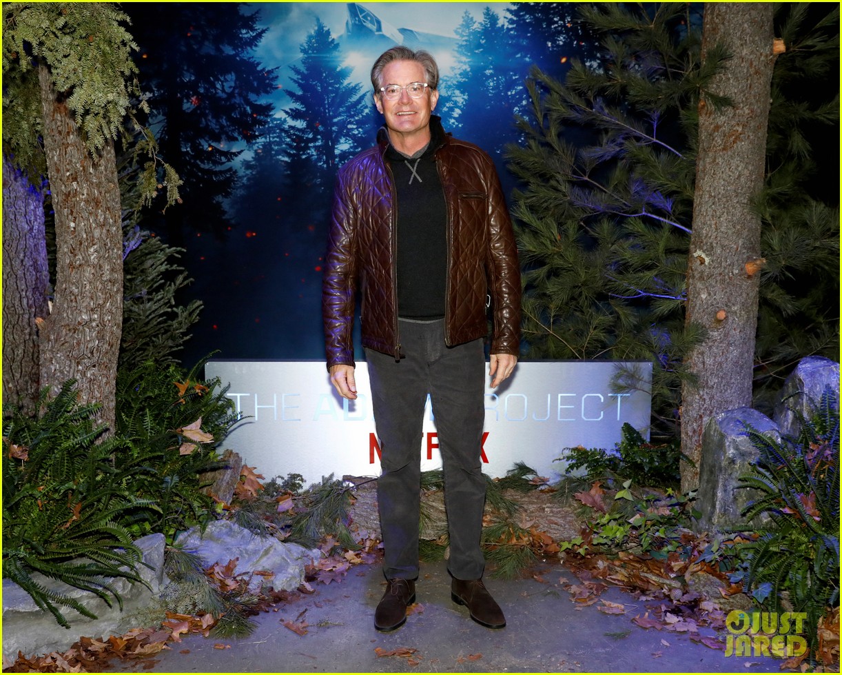 Ryan Reynolds Joins Co-Stars Walker Scobell & Mark Ruffalo at 'The Adam ...